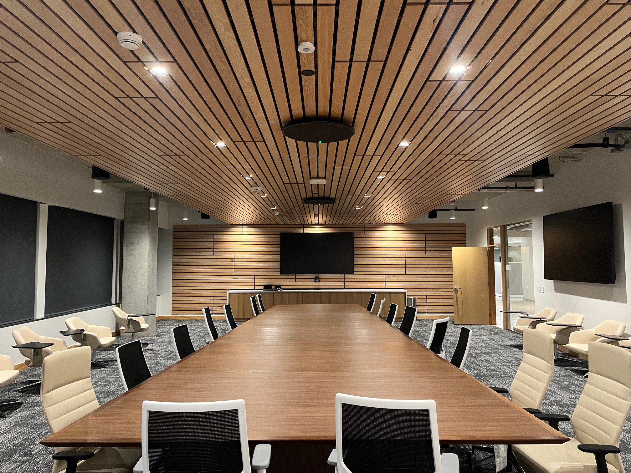 2100 Panelized Linear - Solid Wood - 9Wood