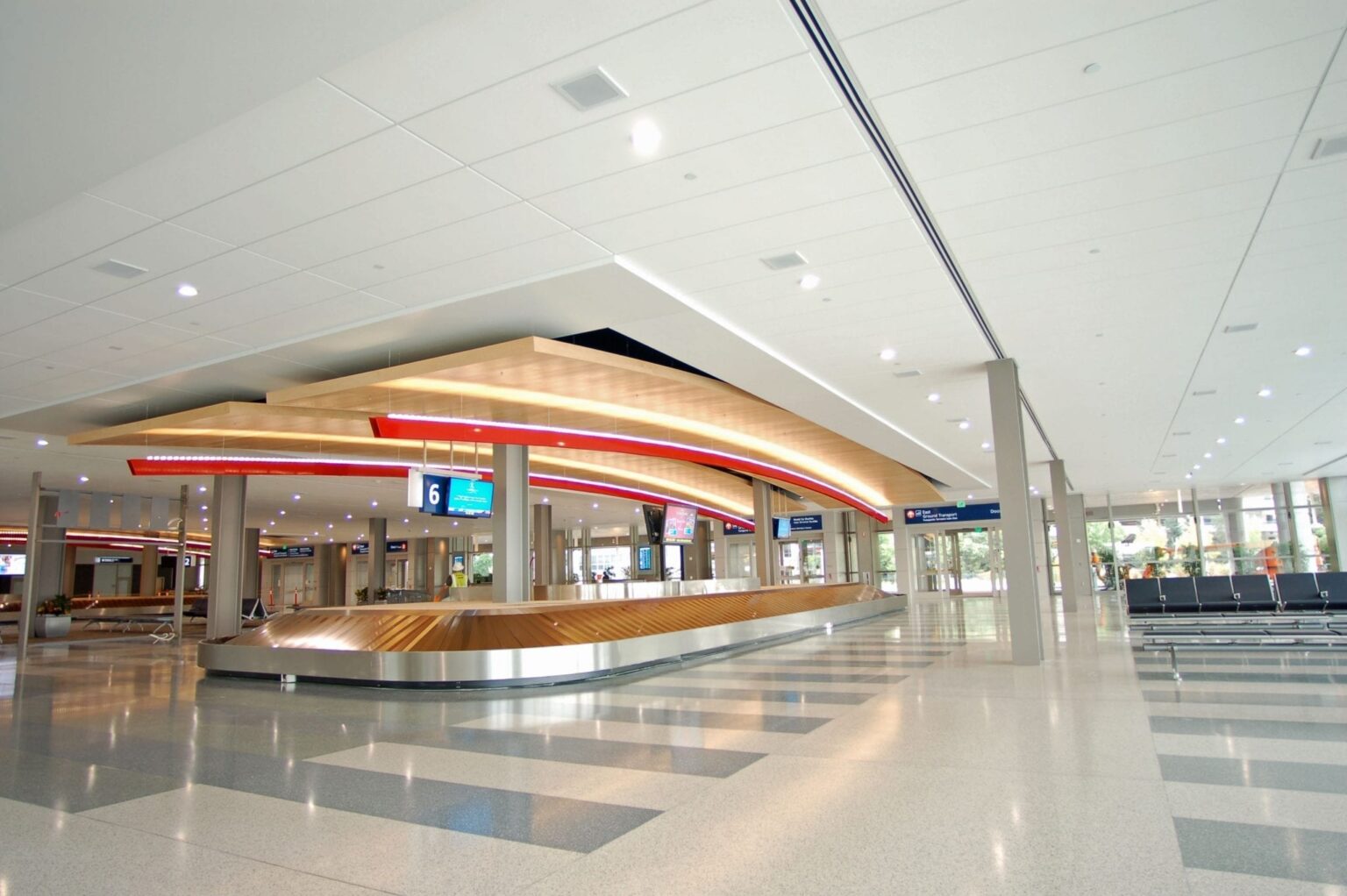 Sacramento International Airport - Landside Terminal - 9Wood